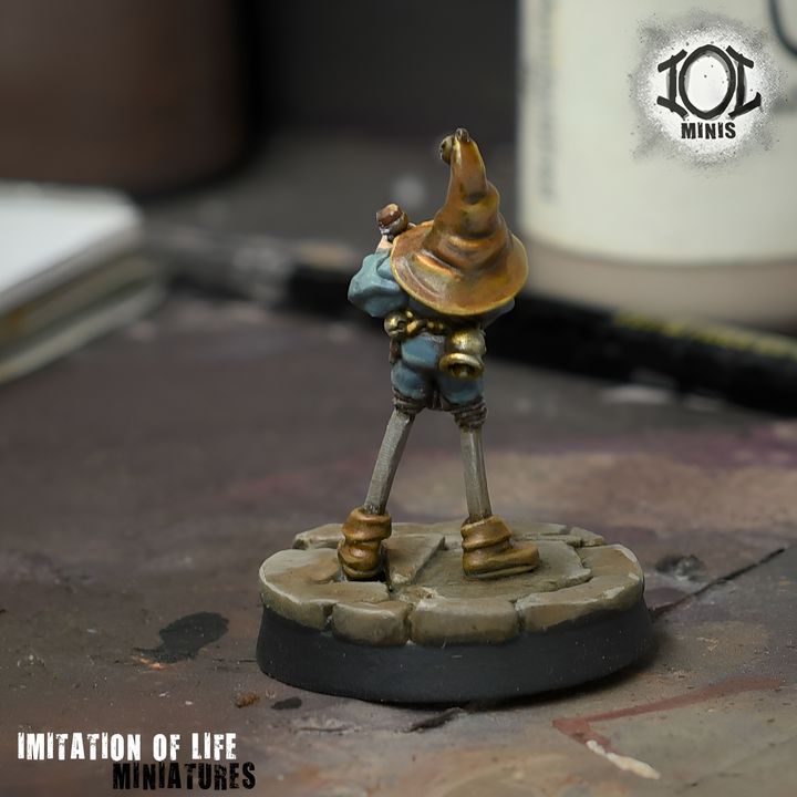 3D Printable Apprentice and Familiar by Imitation of Life Miniatures