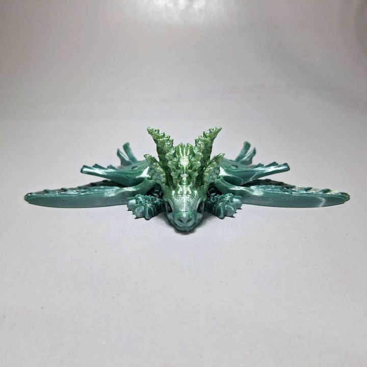 3D Printable Luna Dragon! (flexi, print-in-place, single stl file) by ...