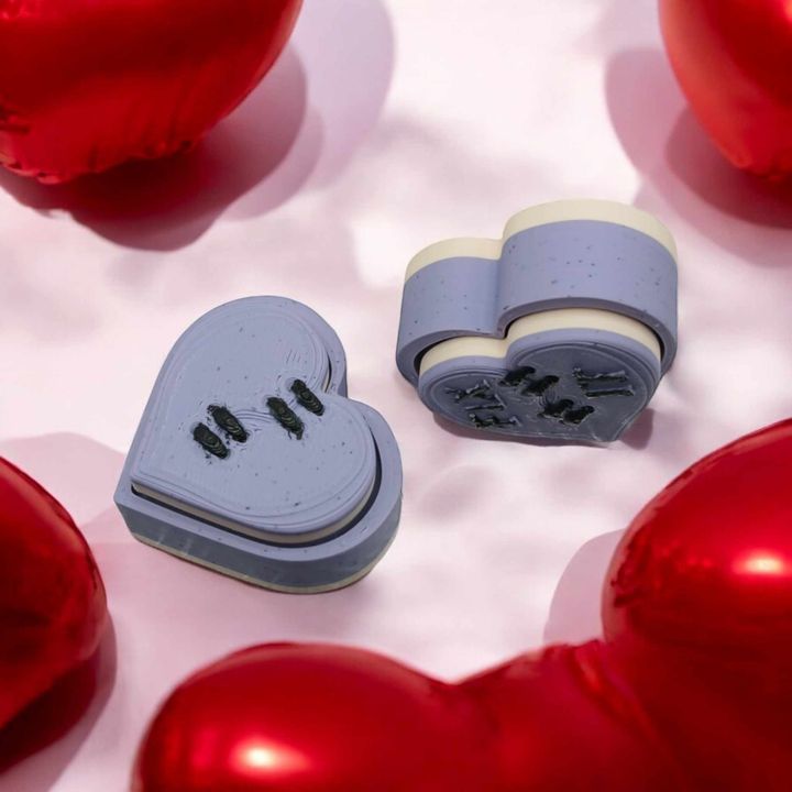 3D Printable Fix It Clicky by The Dragon's Den