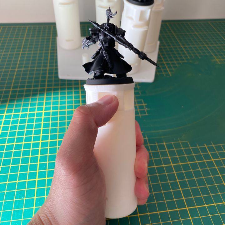 3D Printable Rotating painting handle for miniatures - no additional ...