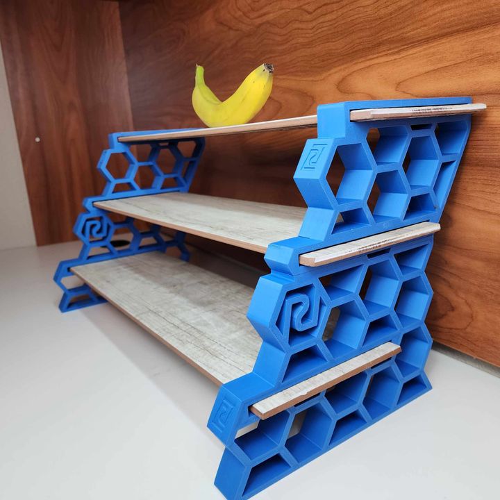 3D Printable Tile Risers for craft shows and displays by Ryan Cozart