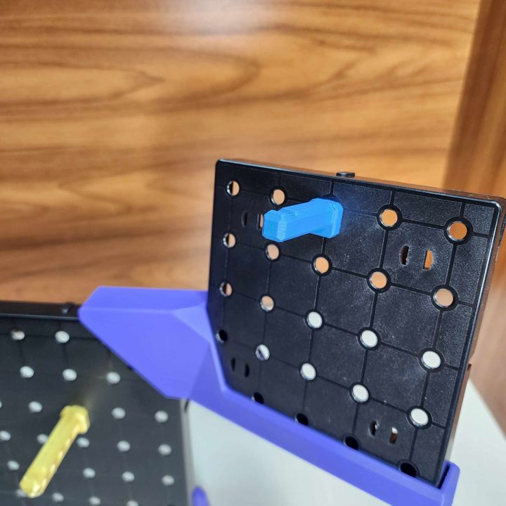 3D Printable PEGBOARD MADNESS!! by Ryan Cozart