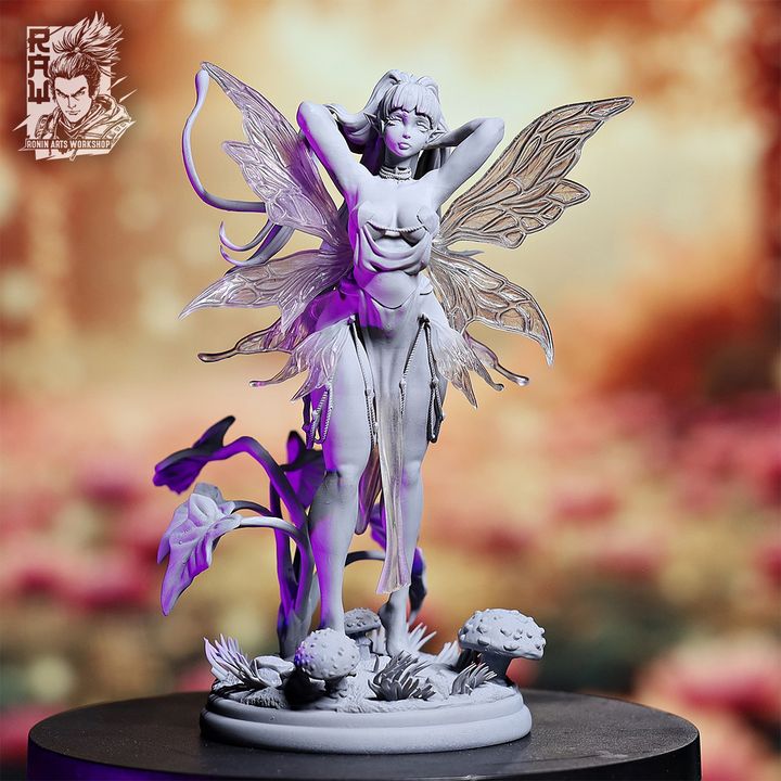 3D Printable Lynetta - Fairy Pin-Up (75mm and 120mm) by Ronin Arts Workshop