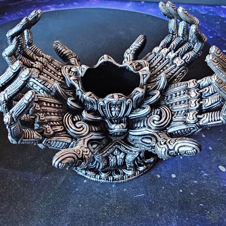 3D Printable Hand pen holder by Zane Rogers