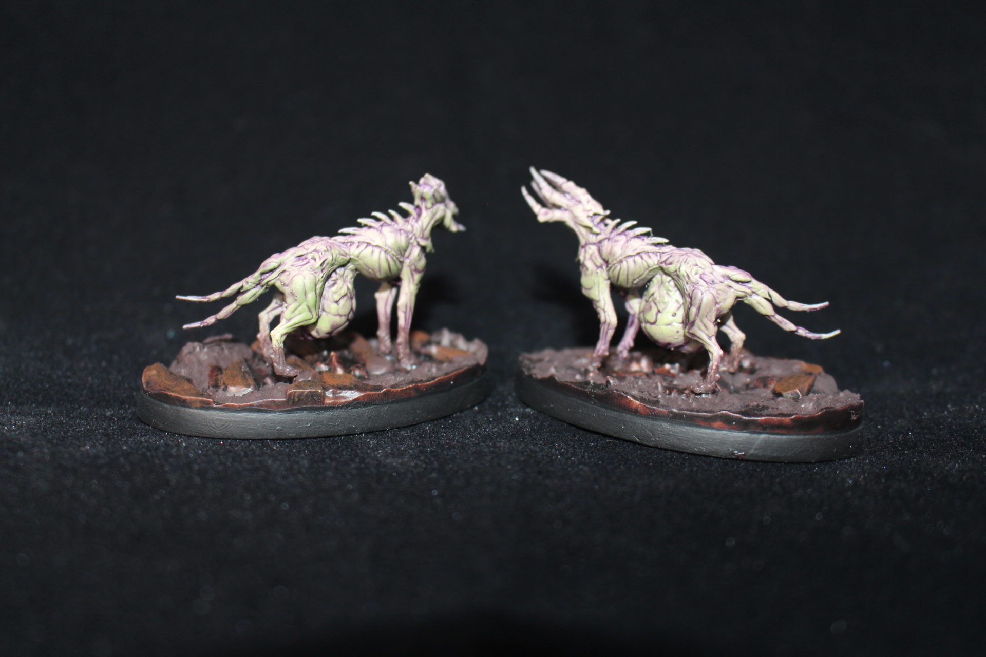 3D Printable UNHOLY INFESTED HOUNDS by PAPSIKELS MINIATURES