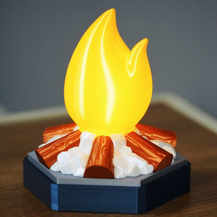 3D Printable Campfire table lamp by UncleRay3Dprint
