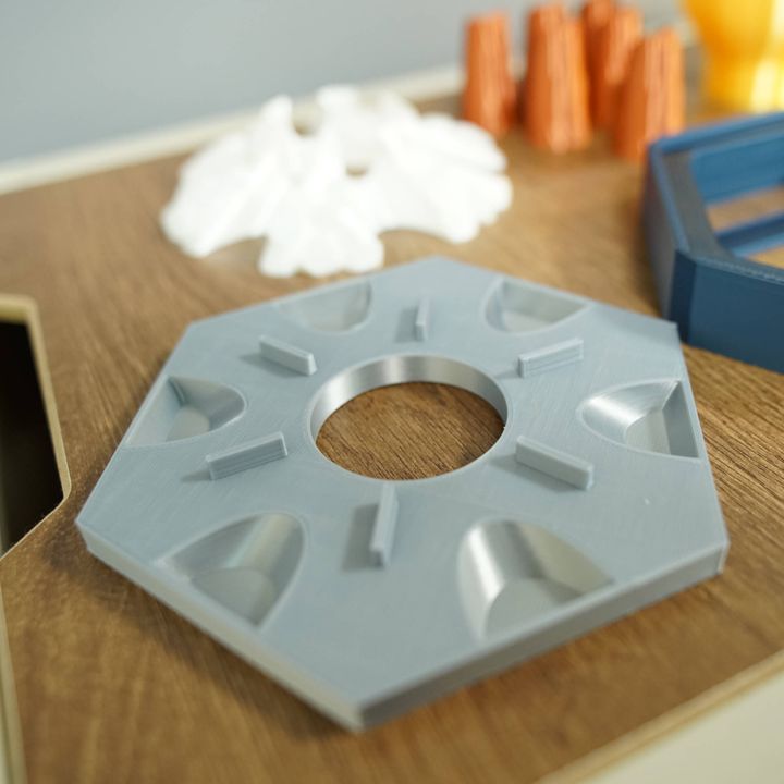 3D Printable Campfire table lamp by UncleRay3Dprint