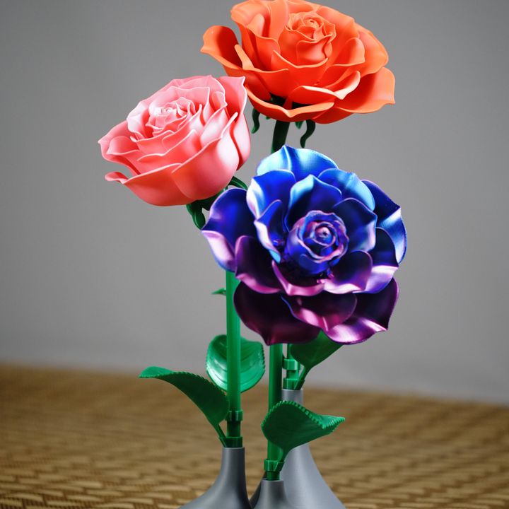 3D Printable 3D Printable Blooming Roses by UncleRay3Dprint