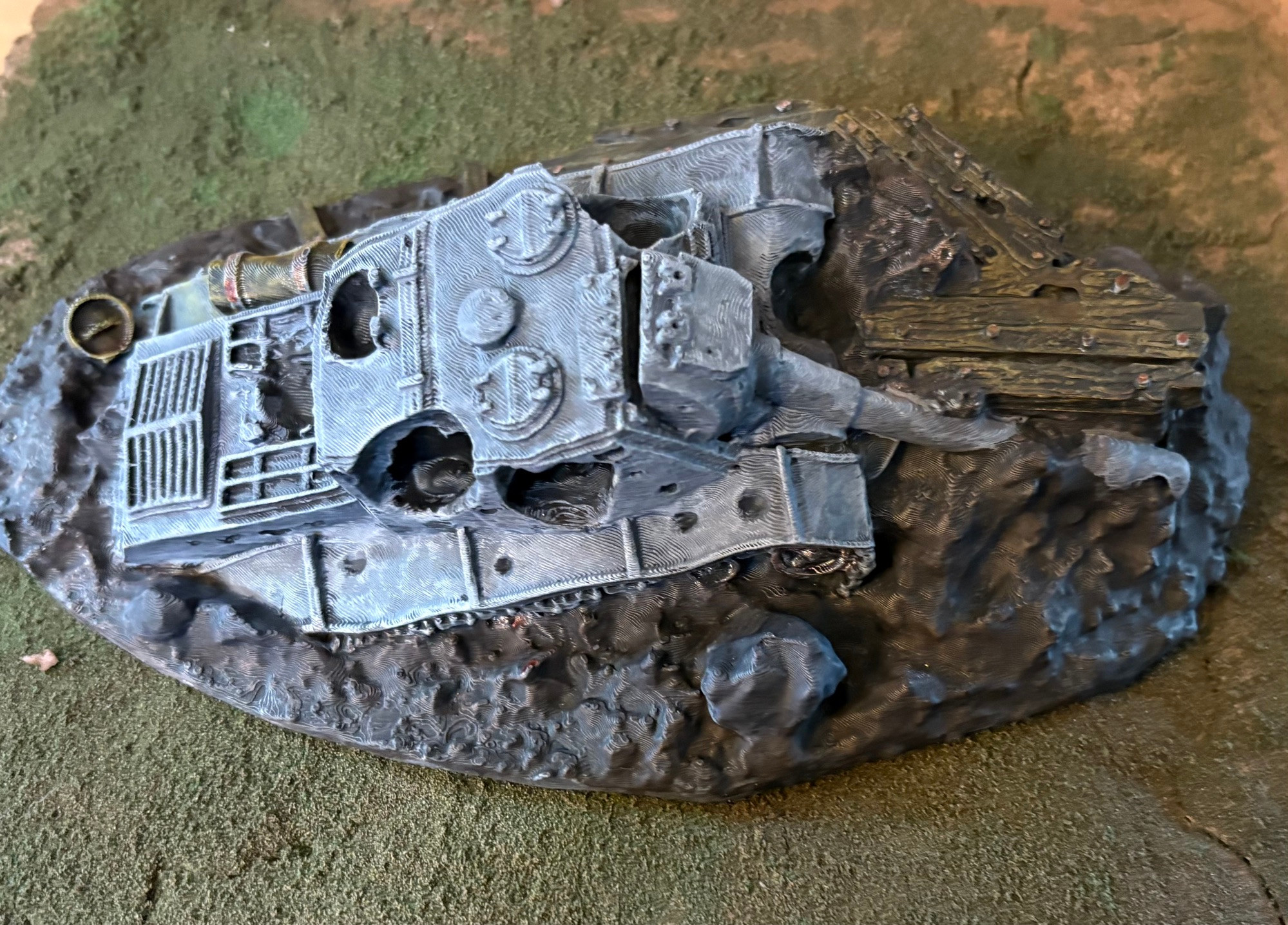 3D Printable Trench Terrain: Destroyed S-ISU by Diceverse