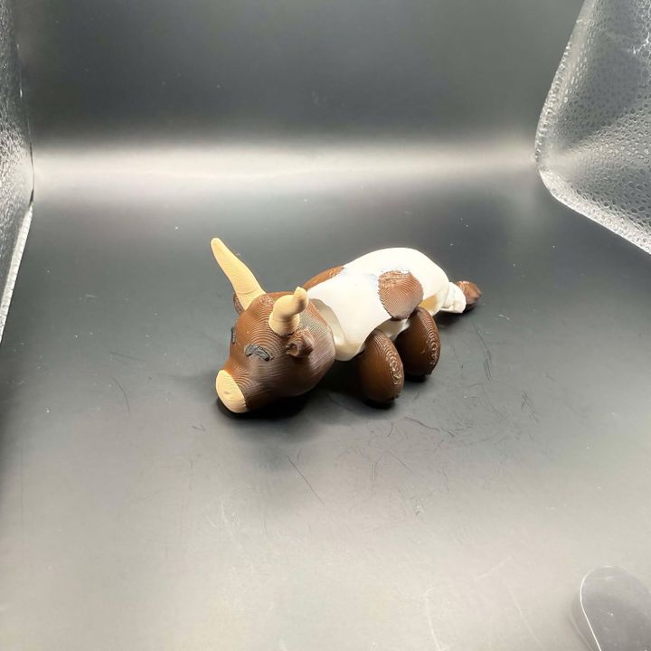 3D Printable Cute Tiny Articulated Longhorn by Shawn Pena