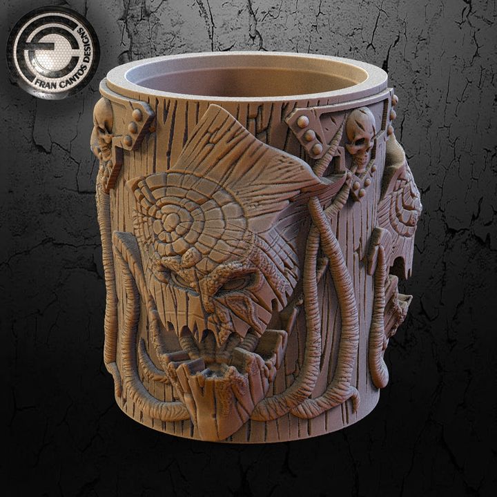 3D Printable TREEMAN DICE CUP by Fran Cantos Designs