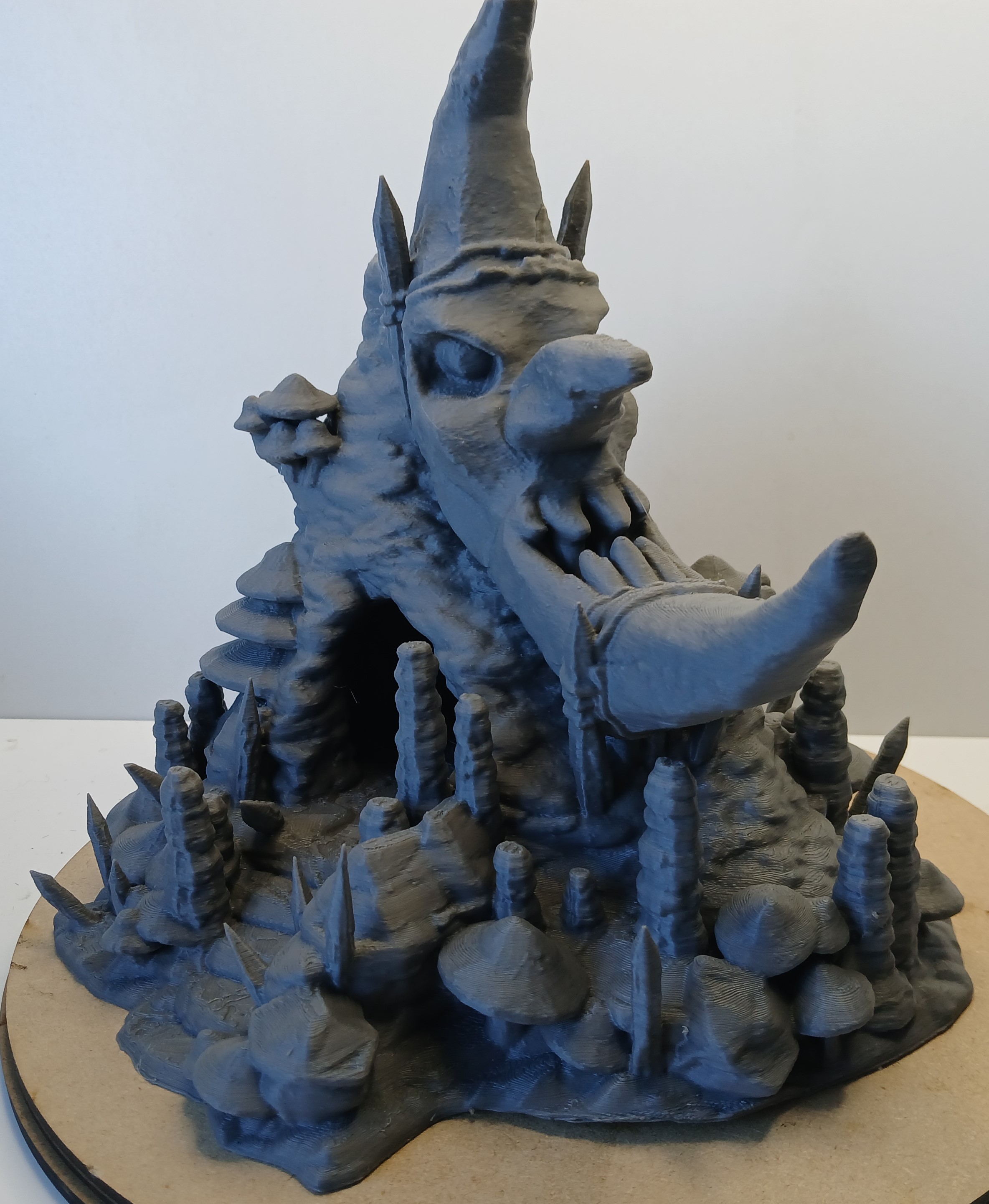 3D Printable Goblin Moon Shrine - Tabletop Terrain - 28 MM by MiniatureLand