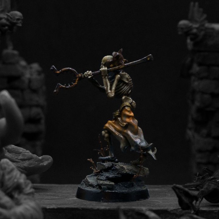 3D Printable Man Catcher Skeleton by BlightBones
