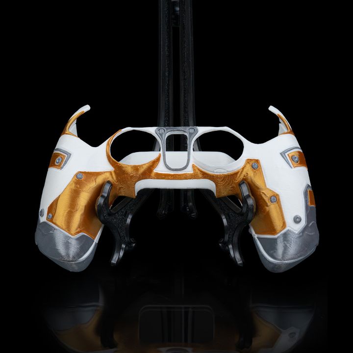 3D Printable Mecha Controller Cover by Stlflix