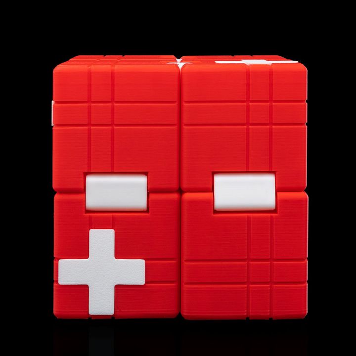 3D Printable Infinity Medikit by Stlflix