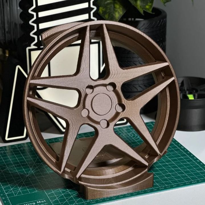 3D Printable Astro Inspired Headphone and Controller Stand by Miguel