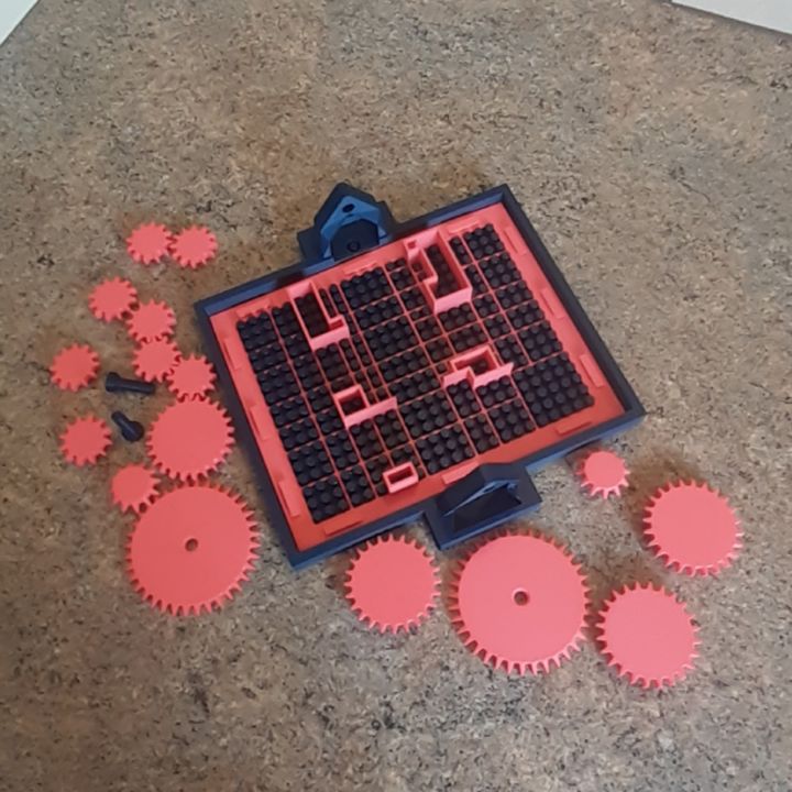 3D Printable Gear Maze Level 2 by Mazetropolis