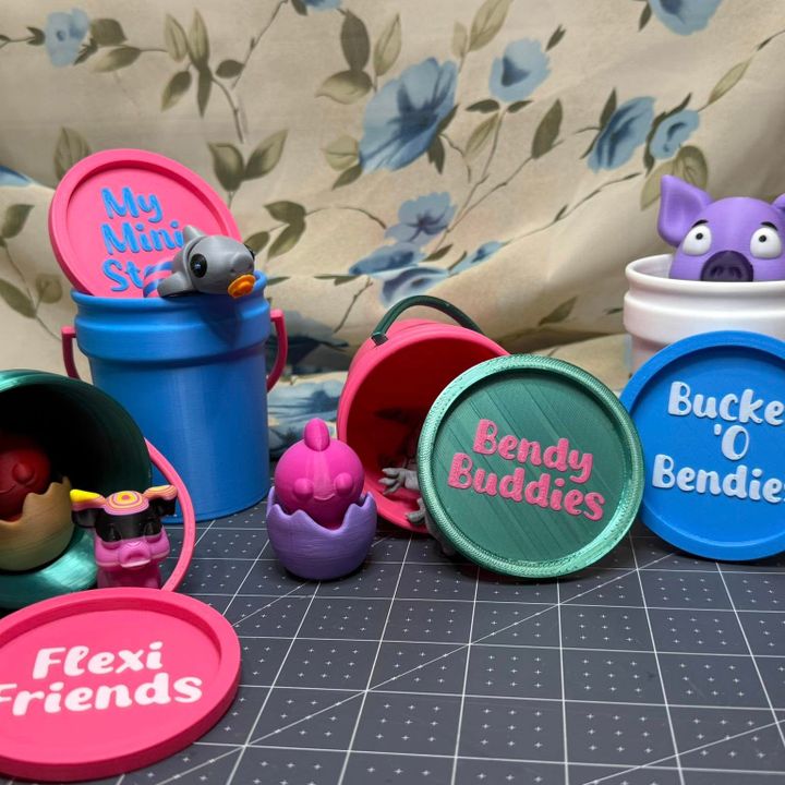 3D Printable Mini Flexi Stash Buckets by Jambaby Designs