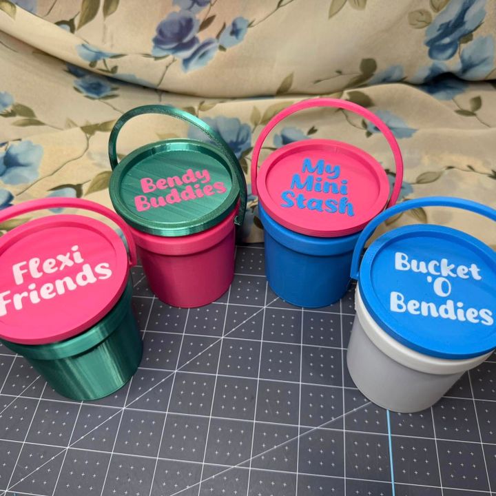 3D Printable Mini Flexi Stash Buckets by Jambaby Designs