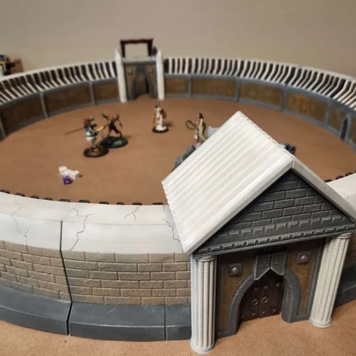 3D Printable Vase Mode Gladiator Arena by LeesedRenfort