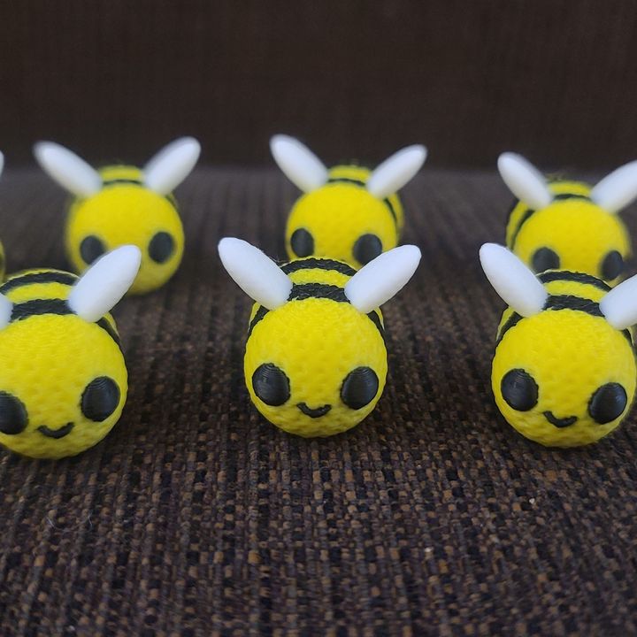 3D Printable Pocket Bee Encouraging Pocket Pet and Keychain with Card ...