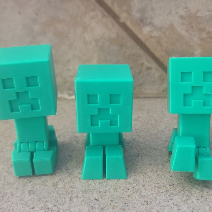 3D Printable Minecraft Creeper Flexi Clicker Fidget by Tiffany Drewry