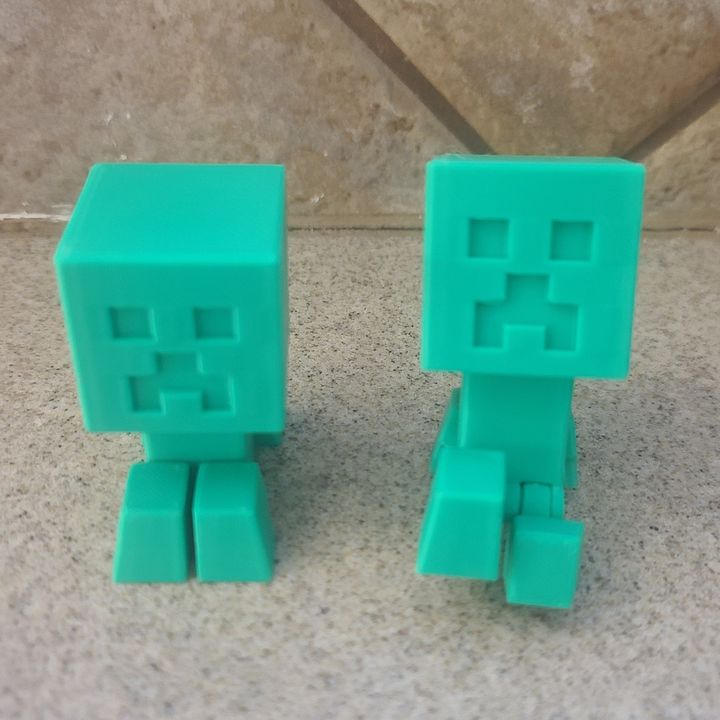 3D Printable Minecraft Creeper Flexi Clicker Fidget by Tiffany Drewry