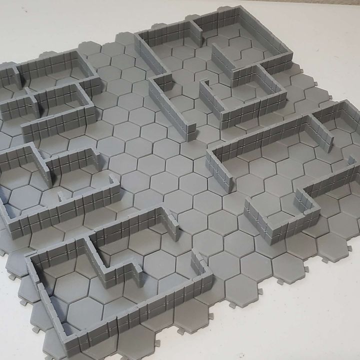 3D Printable Modular Interior Hex Tiles and Terrain by Travis