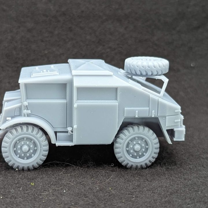 3D Printable CMT Chevrolet CGT Field Artillery Tractor (Canada, WW2) by ...