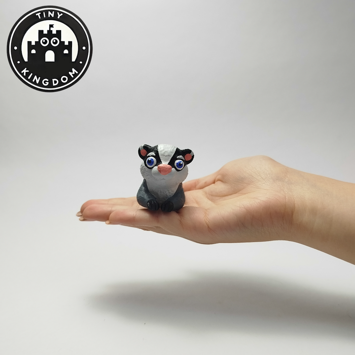 3D Printable Flexi Tiny Badger, Articulated fidget figure, keychain ...