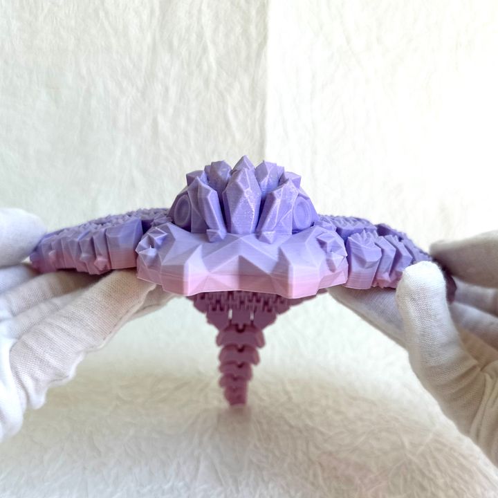 3D Printable Flexi Cute Crystal Manta Ray by ArtiVIVO