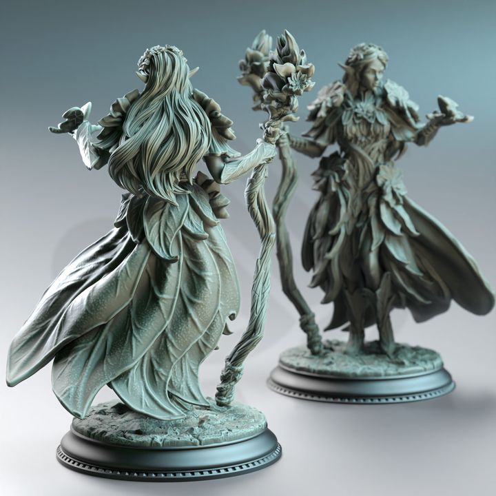 3D Printable Feywalker Elf Druid - Synoria the Noble Hearted by DM Stash