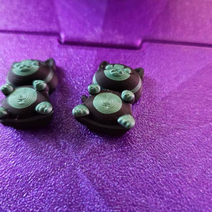 3D Printable Worry Cat Flushies and Keychains! Two versions, come with ...