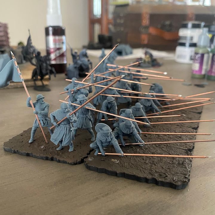 3D Printable 14th century Scottish Pikemen (and other weapons options ...