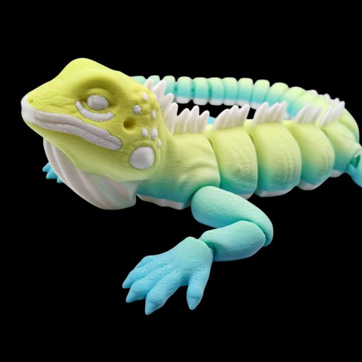 3D Printable Flexible Iguana by The Dragon's Den
