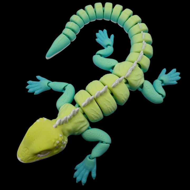 3D Printable Flexible Iguana by The Dragon's Den