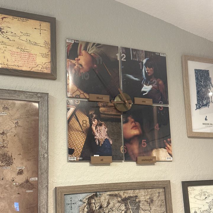 3D Printable Taylor Swift Midnight Clock Kit by Jon Bassi