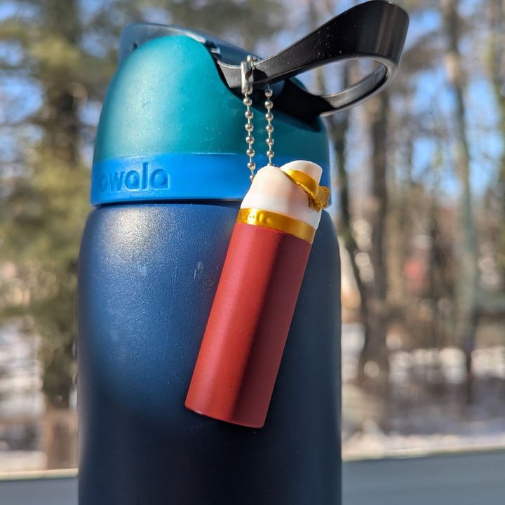 3D Printable Owala Freesip Keychain *holds lip balm* Multicolor with or ...