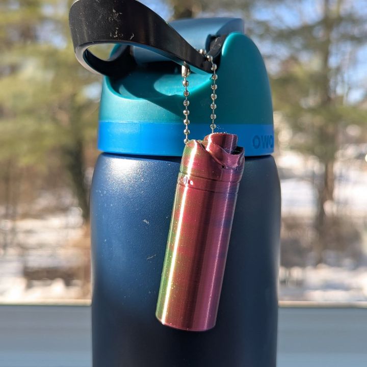 3D Printable Owala Freesip Keychain *holds lip balm* Multicolor with or ...