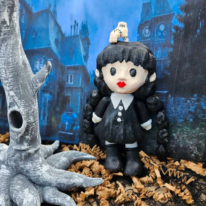 3D Printable Wednesday Addams Flexi and Thing by Jambaby Designs