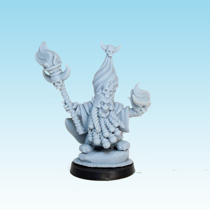 3D Printable Dark Dwarf Wizard by MOMminiatures