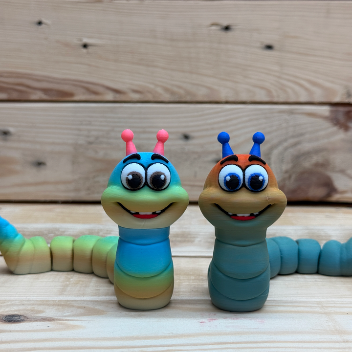 3D Printable Happy Worm by ENIQUE3D