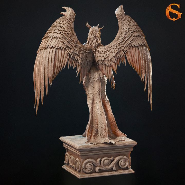 3D Printable Domina Monstrua - Gargoyle Queen | 32/75/145mm | High ...