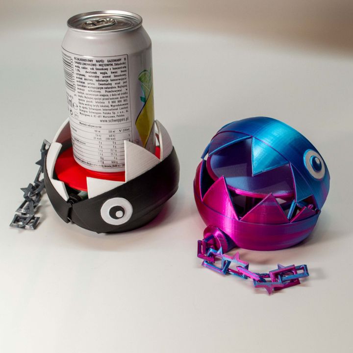 3D Printable Mug Chomp: Self-Adjusting Coaster by KrakDrag