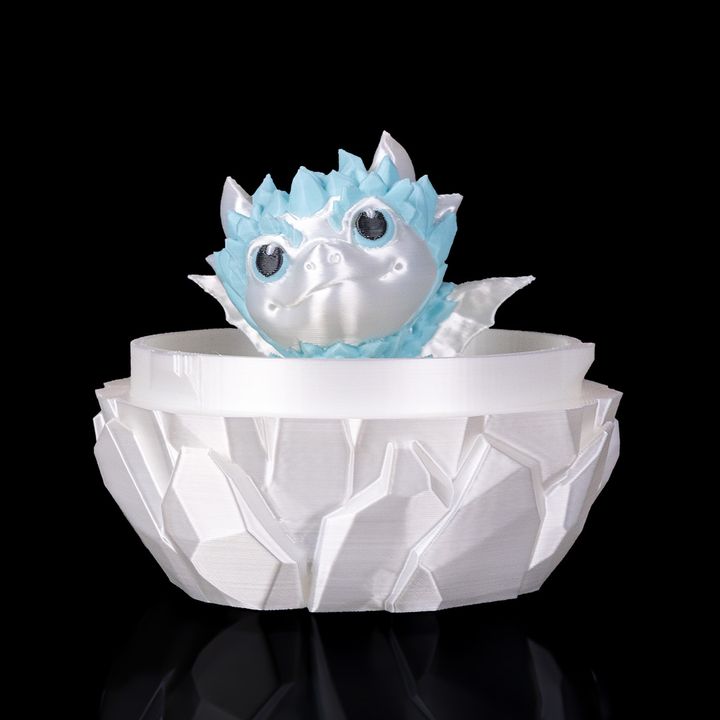 3D Printable Crystal Dragon Egg by Stlflix