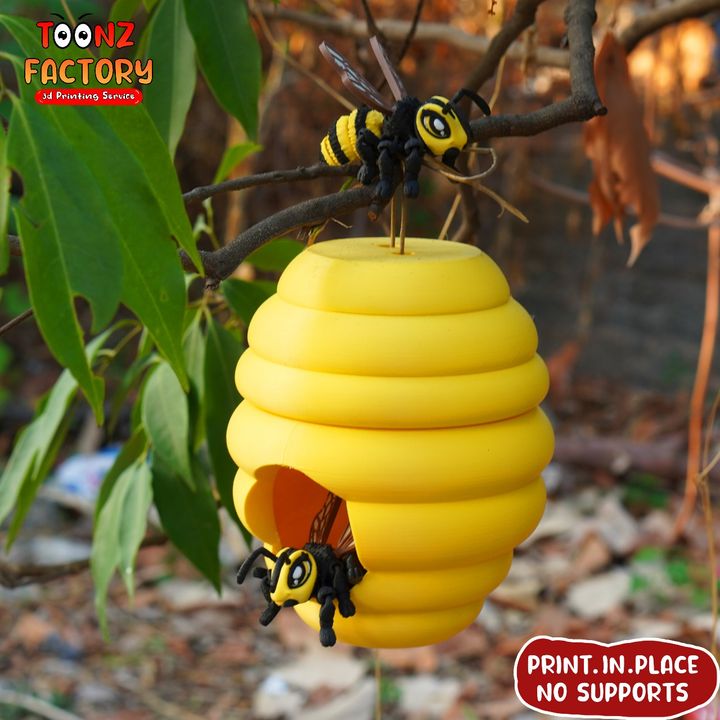 3D Printable The Flexi Honey Bee with Beehive by Toonz Factory