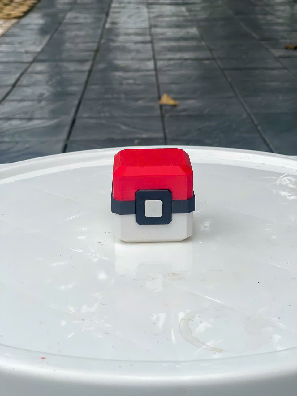 3D Printable Pokeball Pokemon Multipart by CGCG3d
