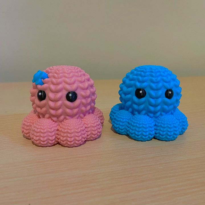 3D Printable Octo Couple Crochet by CritterCave3D