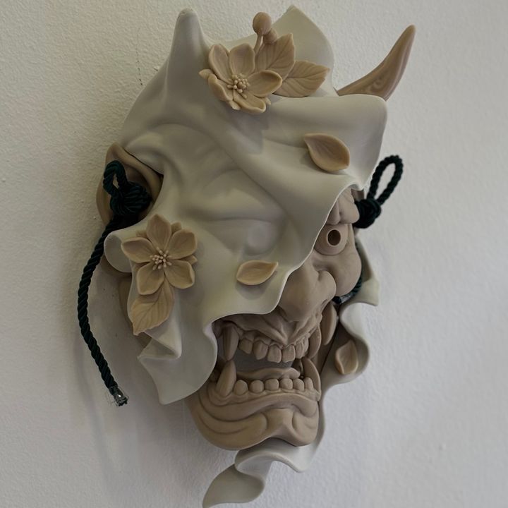 3D Printable hannya mask with complements - sakura, cloth and cutted ...