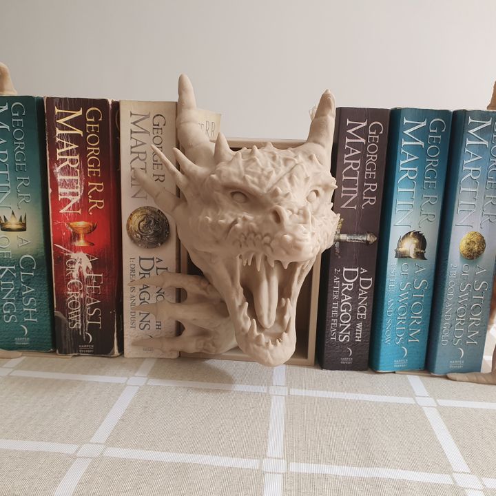 3D Printable Dragon With Wings Bookends by Arcane Layers